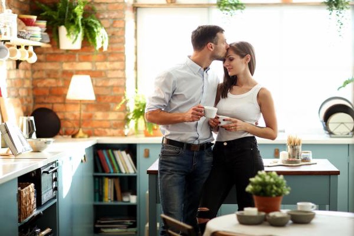 Dating with an STD: How to Find Love and Build Relationships